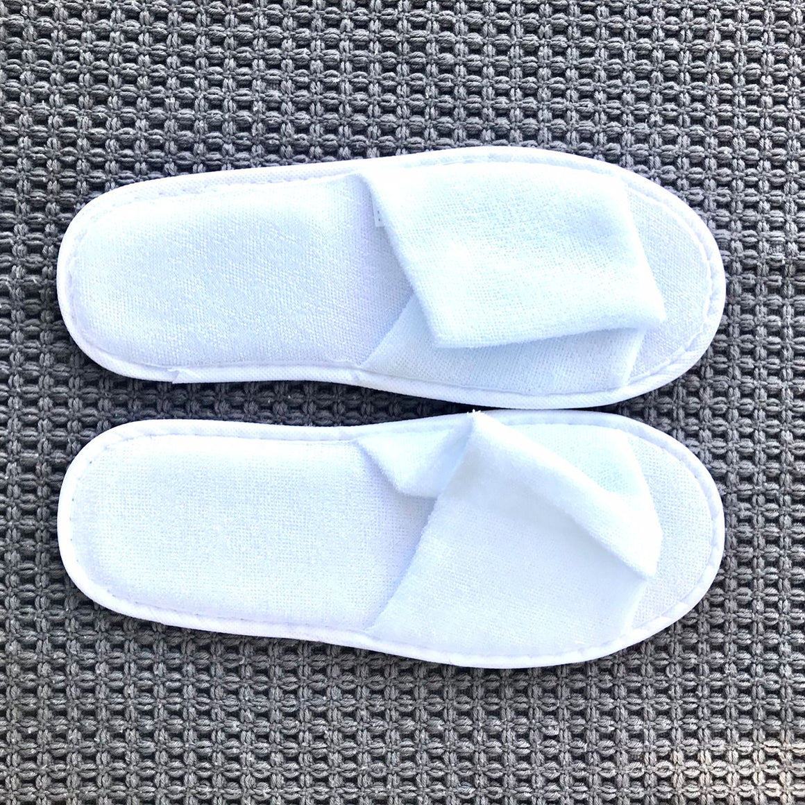 Slippers – SR Amenities Hotel & Spa Supplies